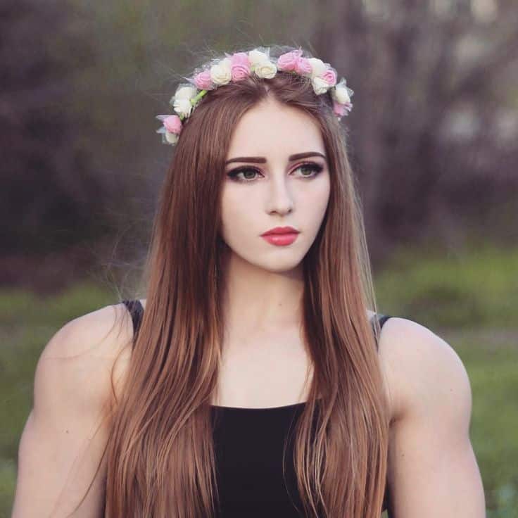 Meet The Woman Who Has The Face Of Barbie And The Body Of Incredible ...