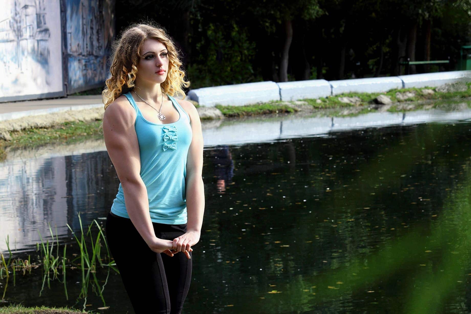 Meet The Woman Who Has The Face Of Barbie And The Body Of Incredible ...