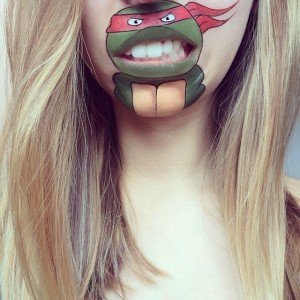Makeup Artist Draws Awesome Cartoon Characters Around Her Mouth - Elite ...