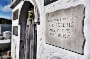 15 Funniest and Most Creative Epitaphs EVER | Elite Readers