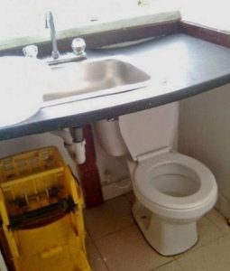25 Insane Restroom Fails That Will Make You Think Twice Before Doing ...