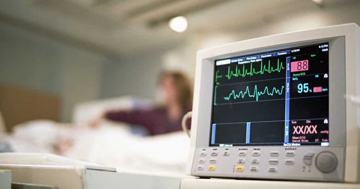 girl-unplug-grandpa-life-support-featured – Elite Readers