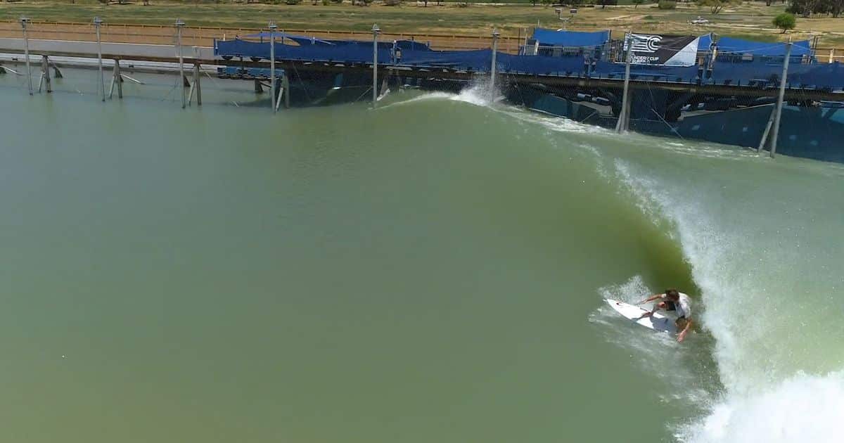 Artificial Wave Pool Allows Surfers To Enjoy The Best Waves Ever ...