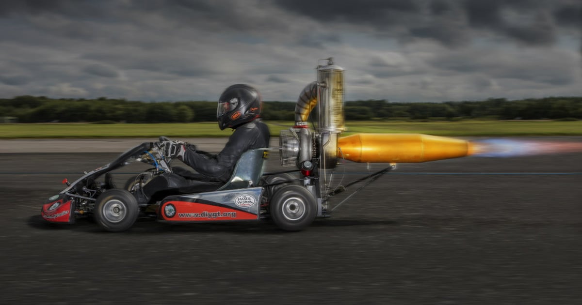 British Engineer Hits World Record With His High-Speed, Jet-Powered Go ...